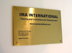 IMAGES - BRASS PLAQUES