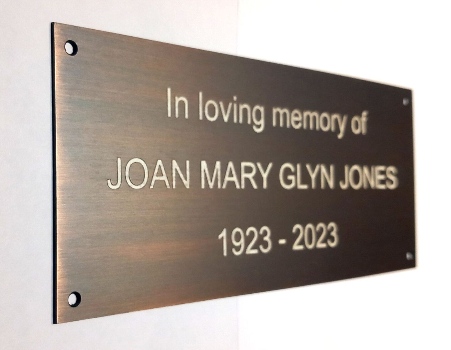 Engraved Bronze Plaques - BRASS PLAQUES