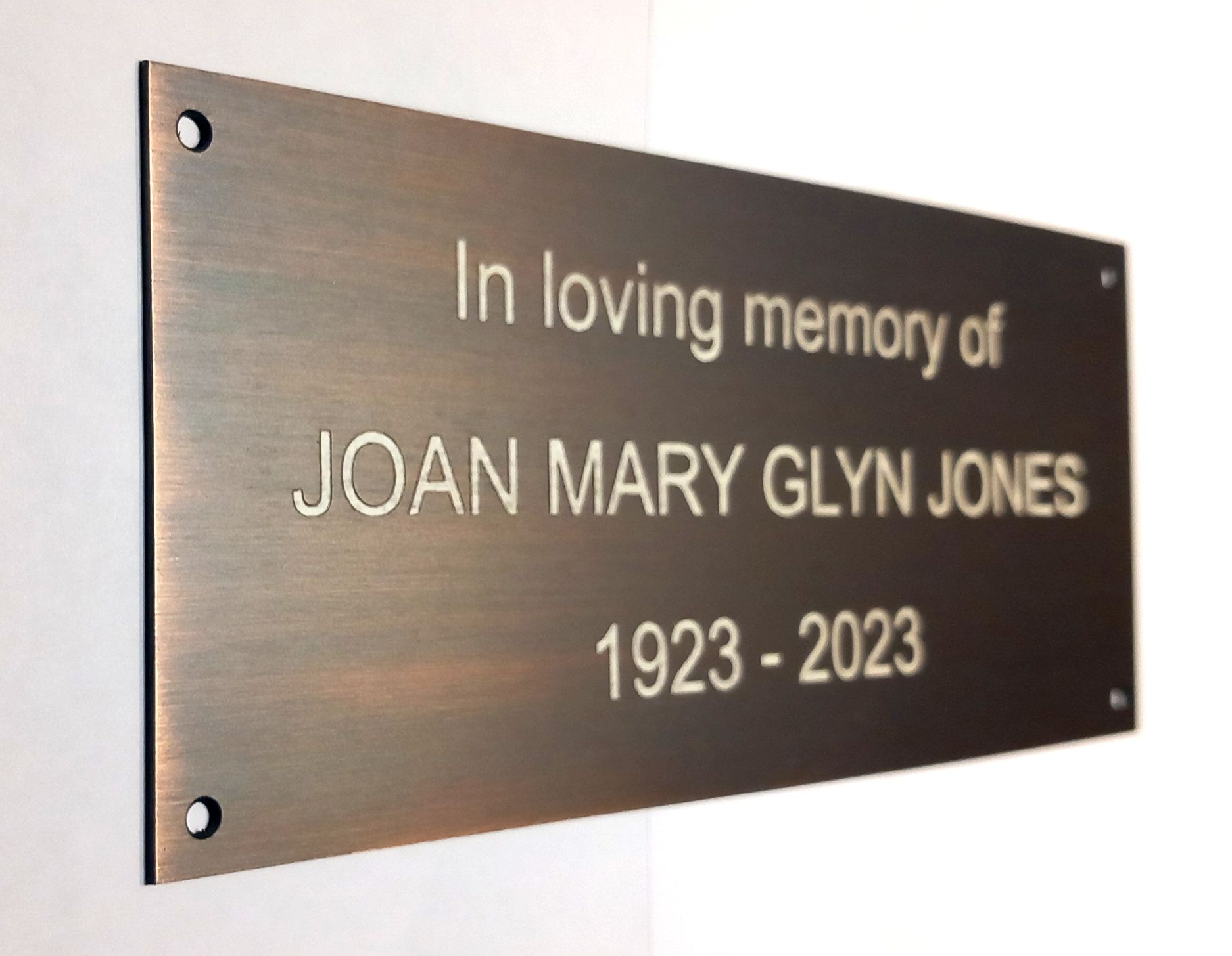 Engraved Bronze Plaques - BRASS PLAQUES